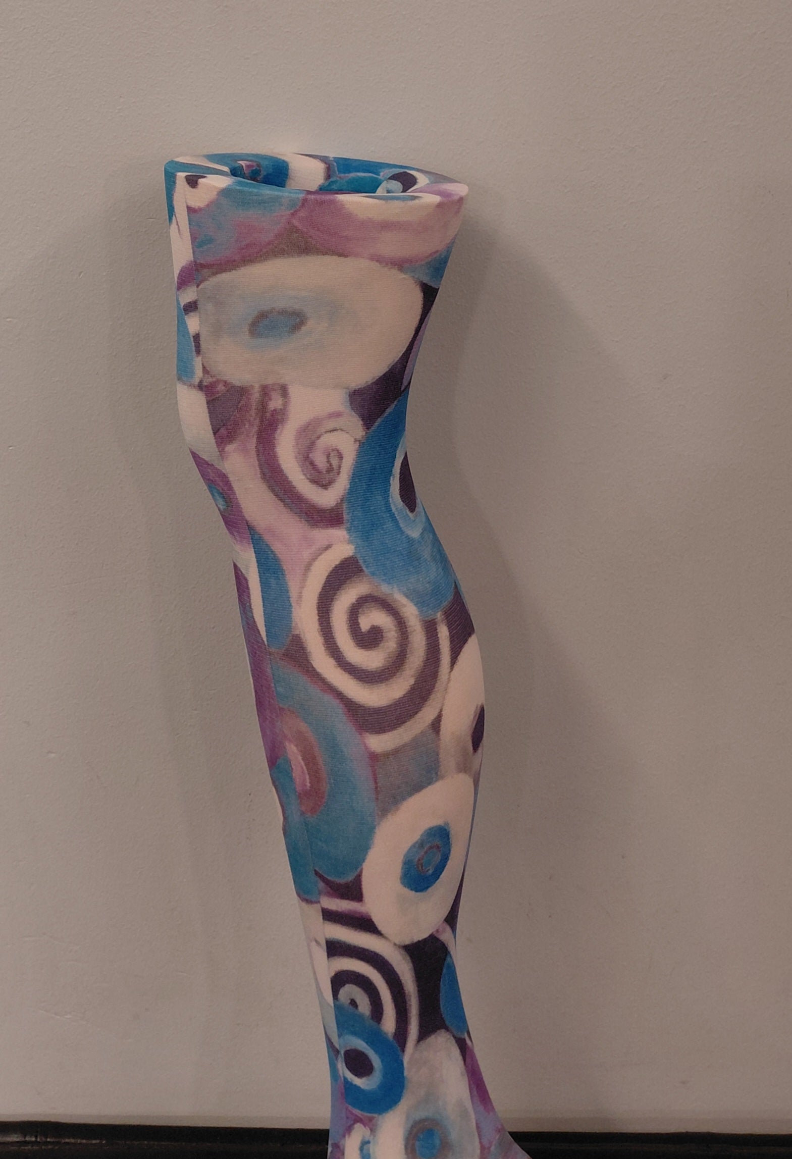 swirl pattern tights